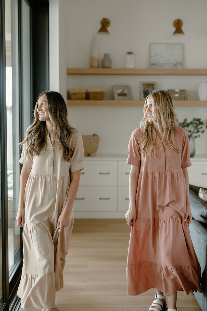The Meg Dress – Sign Here