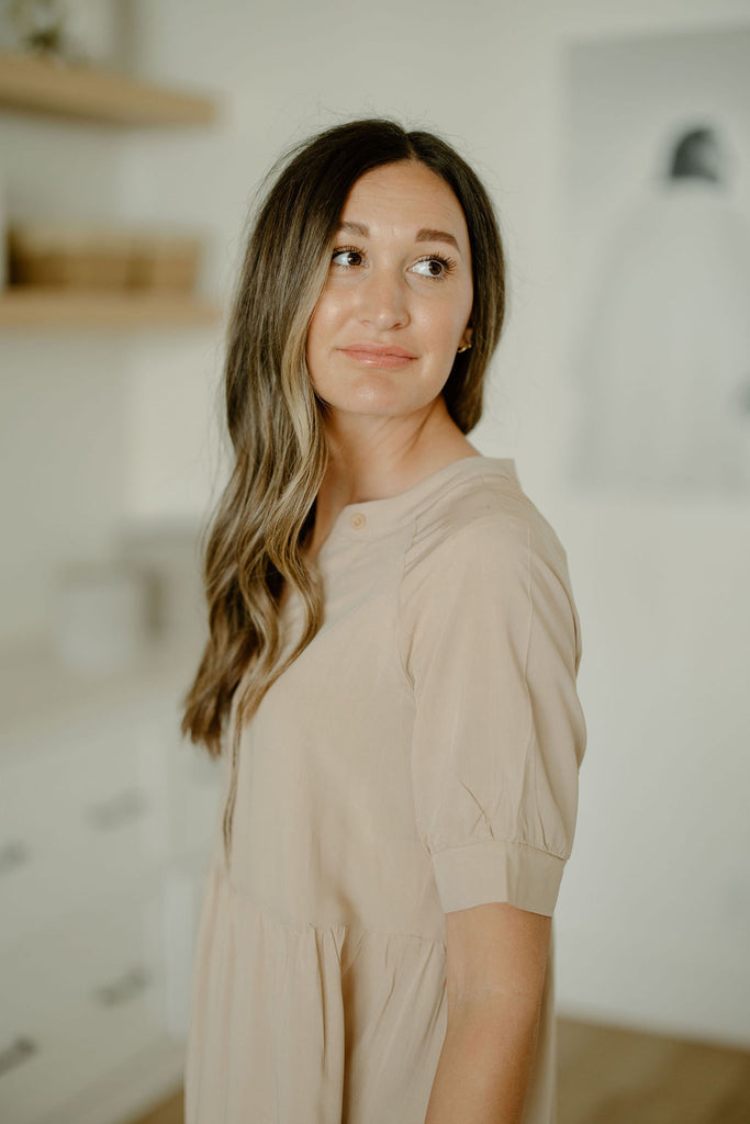 The Meg Dress – Sign Here