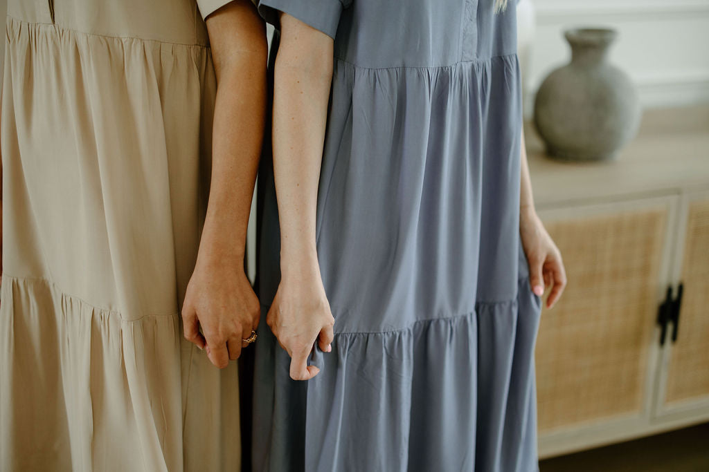 The Meg Dress – Sign Here